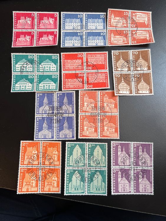 11 blocs de 4 timbres oblitérés 1964/8 selon photo (D'occasion) à ...
