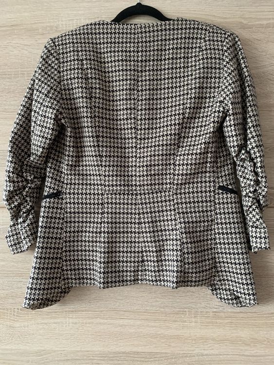 Blazer noir et blanc à carreaux (Neu (gemäss Beschreibung)) in Montreux für CHF 12 – mit ...