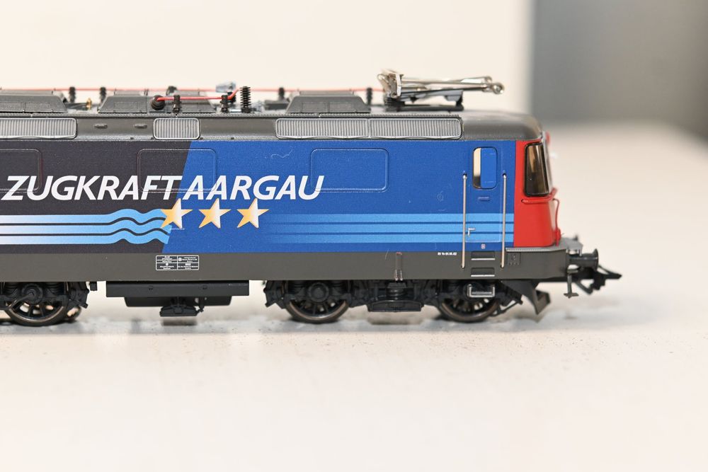 Re 4/4 II Zugkraft Aargau Märklin HO/AC Digital mfx Sound (Gebraucht) in Laupen ZH für CHF 291 ...