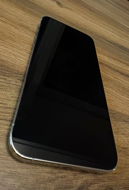 iPhone 14 Pro Max (Gebraucht) in Eschen für CHF 500 – nur Abholung auf Ricardo kaufen