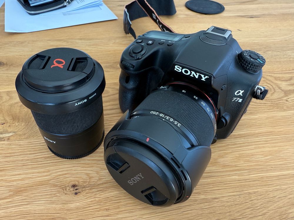 Sony Alpha 77 II, mit Objektiv, Top Zustand! (Gebraucht) in Gossau SG ...