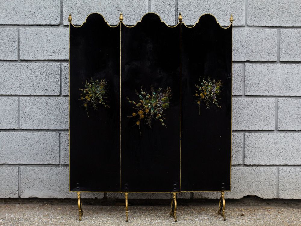 Écran de cheminée en tôle noire peinte et dorée (D'occasion) à Les ...