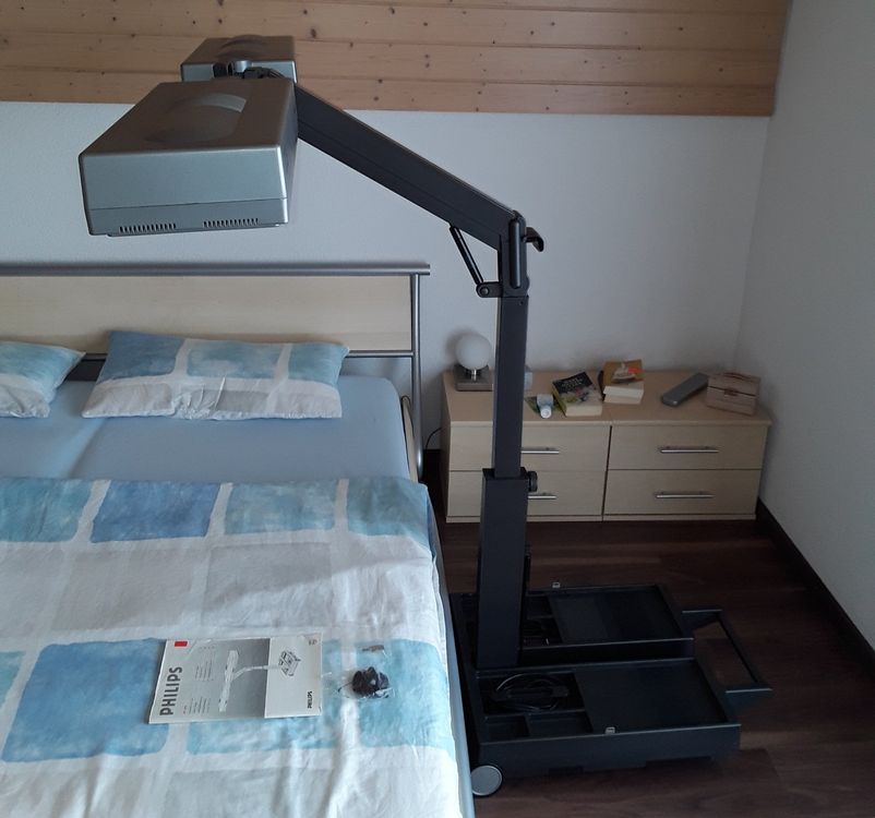 Solarium Philips HP 3701 mit 4 Super UVA Lampen, NP 3200 (Gebraucht) in ...