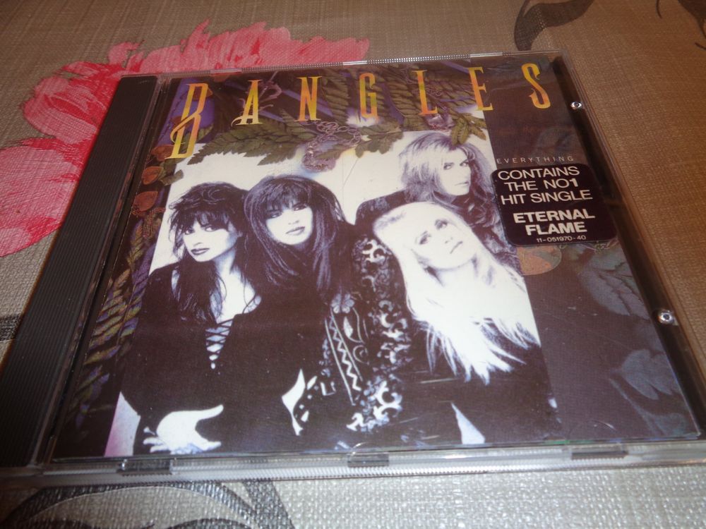 Bangles - Everything CD (Gebraucht) in für CHF 3 – mit Lieferung auf Ricardo kaufen