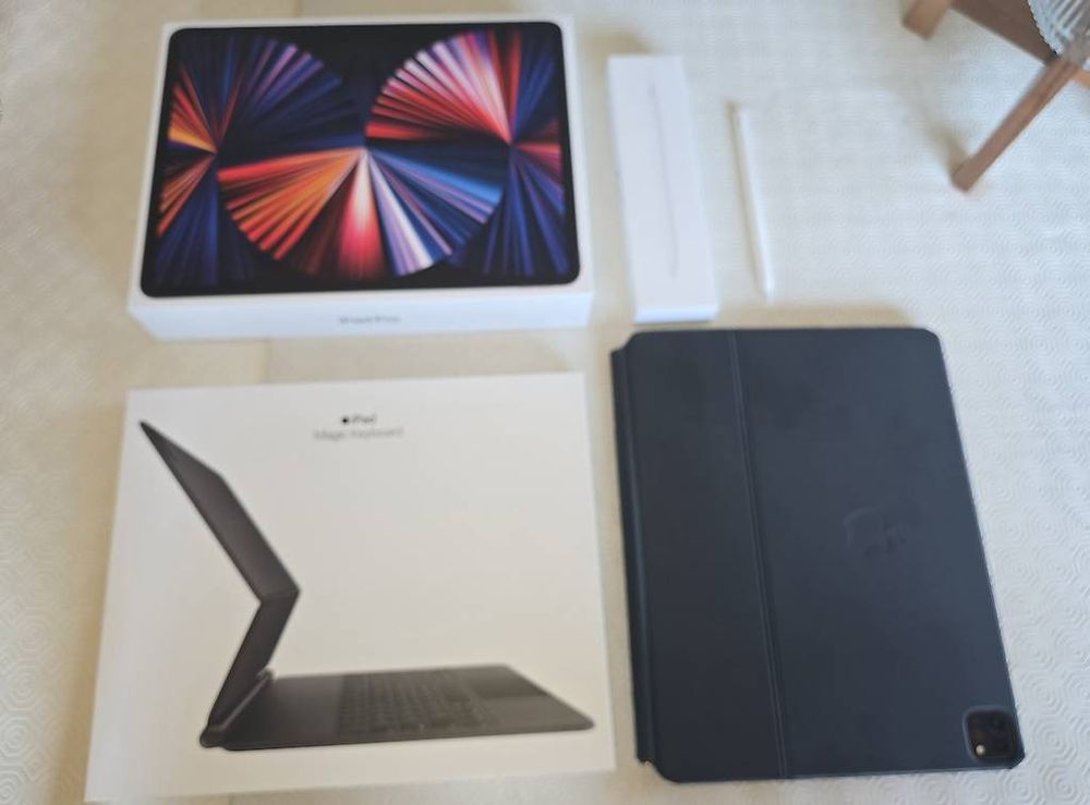 Ipad pro 13 inch 5ème génération magic keyboard + pencil (D'occasion) à ...
