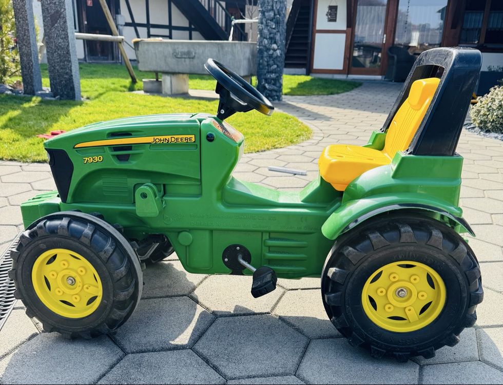 John Deere Trettraktor 7930