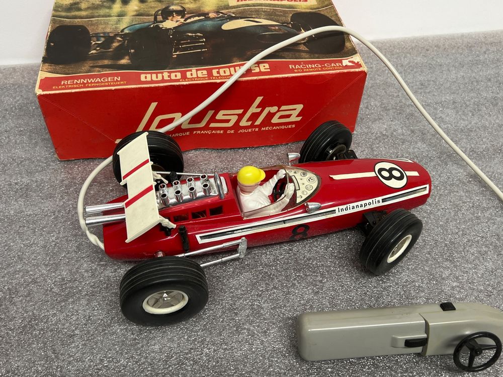 JOUSTRA ancienne voiture de course (Gebraucht) in für CHF 58 – mit ...