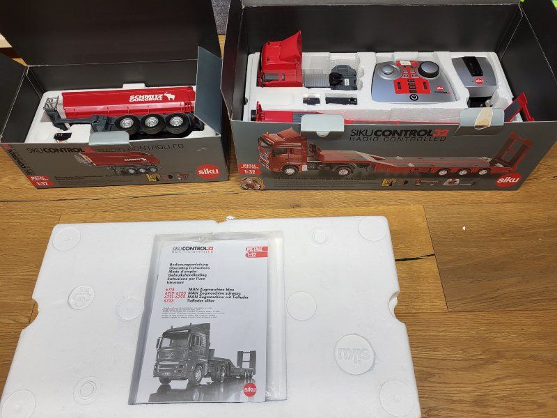 SIKU 6721 CONTROL32-MAN mit Tieflader & Kippsattelauflieger (Gebraucht) in Langwiesen für CHF ...