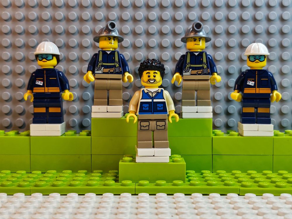 5 Lego-Minifiguren aus der Serie City, Creator,... (Gebraucht) in für ...