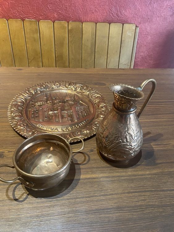Vaisselle antique en bronze (Gebraucht) in Fribourg für CHF 5 – mit ...