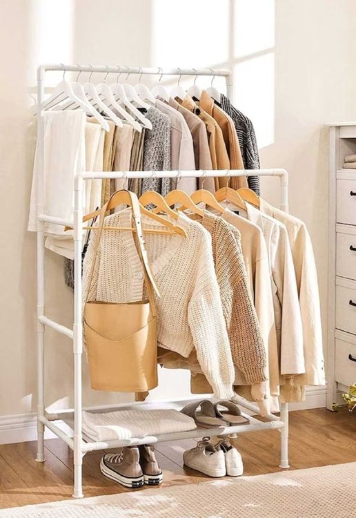 Metall-Garderobe mit 2 Kleiderstangen und 1 Regalboden (Gebraucht) in Niederweningen für CHF 19 ...