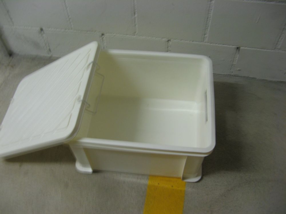 weisse Plastikboxen | Kaufen auf Ricardo