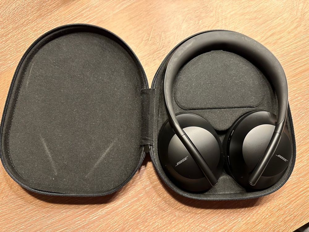Bose Noise Cancelling Headphones 700 (ANC, 20h, Kabellos) (Gebraucht ...