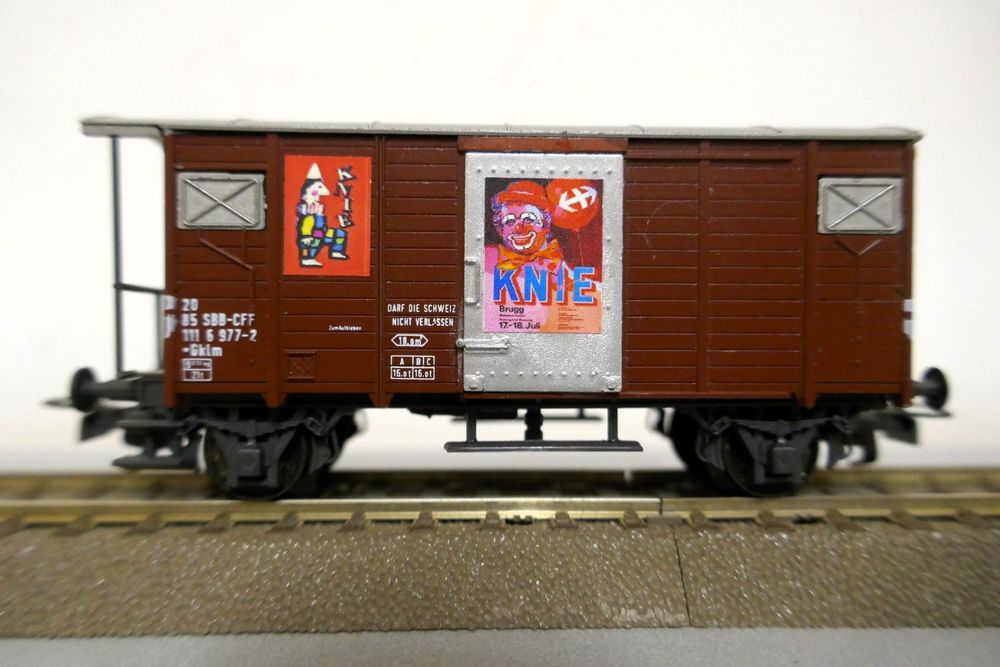 Liliput 24750 SBB Gklm braun KNIE, mit Plakat Brugg Clown | Kaufen auf ...