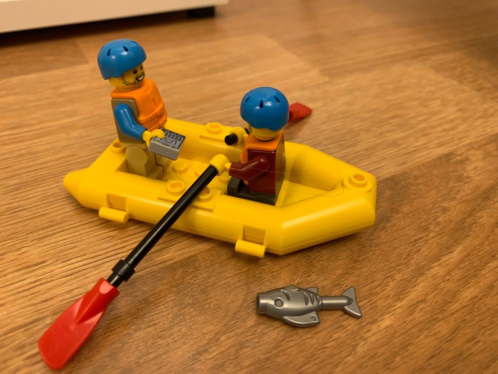 Lego Zelt und Schlauchboot mir 4 Figuren | Kaufen auf Ricardo
