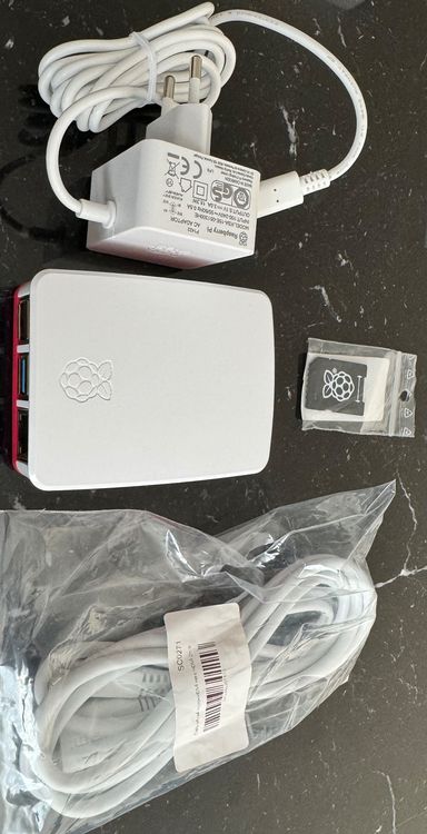 Raspberry PI 4 8GB + 128GB SD Card Samsung | Kaufen auf Ricardo
