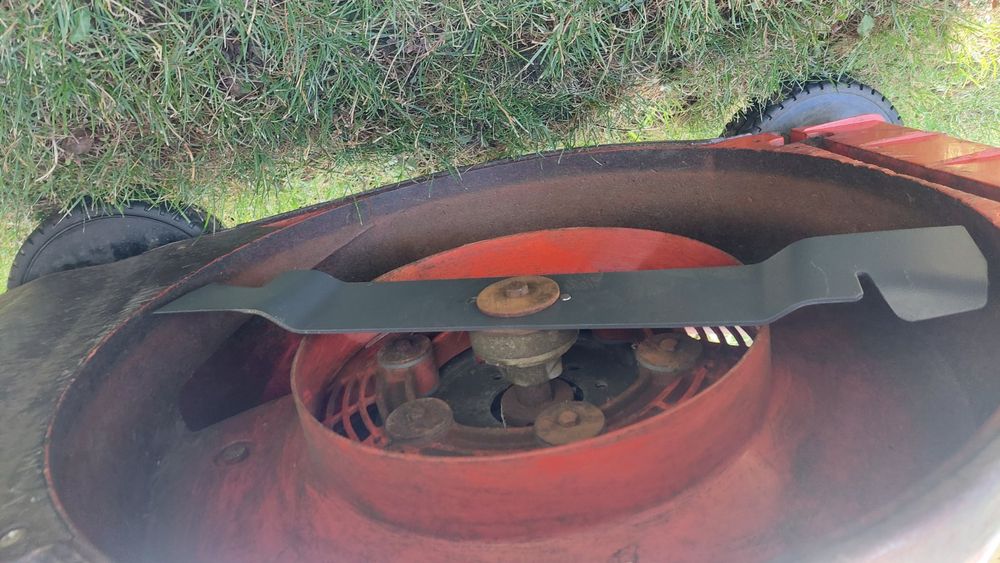 Husqvarna Rasenmäher Royal 53S (Gebraucht) in für CHF 200 – nur ...