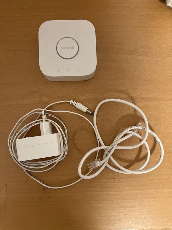 Philips Hue Bridge (Gebraucht) in Binningen für CHF 20 – mit Lieferung ...
