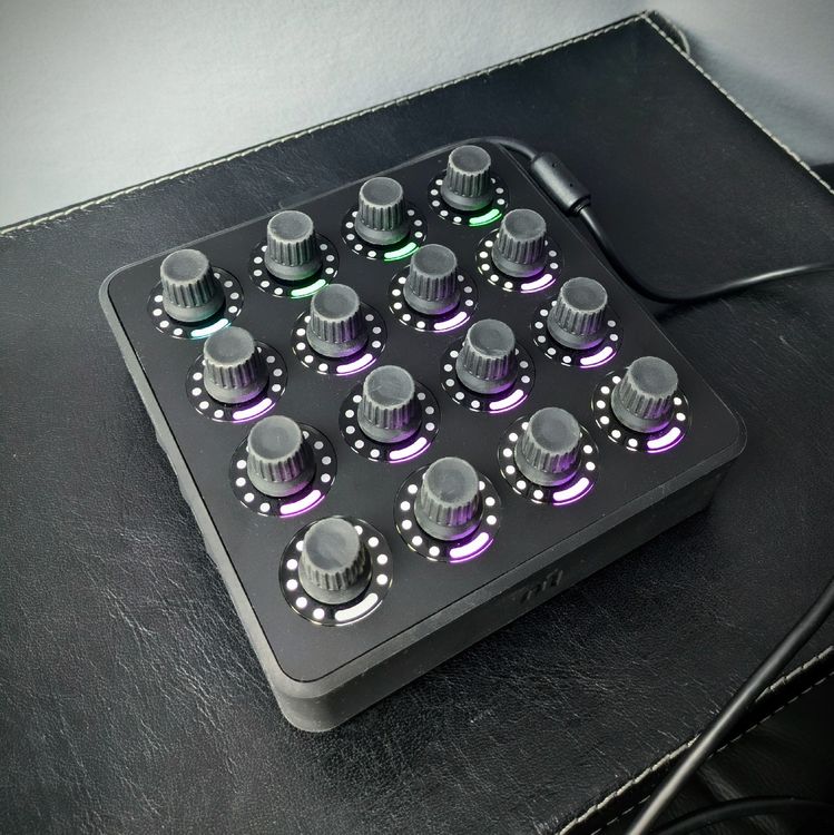 Midi Fighter Twister (Gebraucht) in Neuchâtel für CHF 120 – mit Lieferung auf Ricardo kaufen