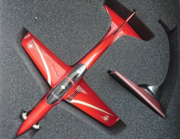 Modellflugzeug Pilatus PC-21 Schweizer Luftwaffe (Neu und ...