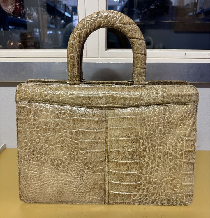 Hand Tasche (Gebraucht) in Schlieren für CHF 11 – mit Lieferung auf ...