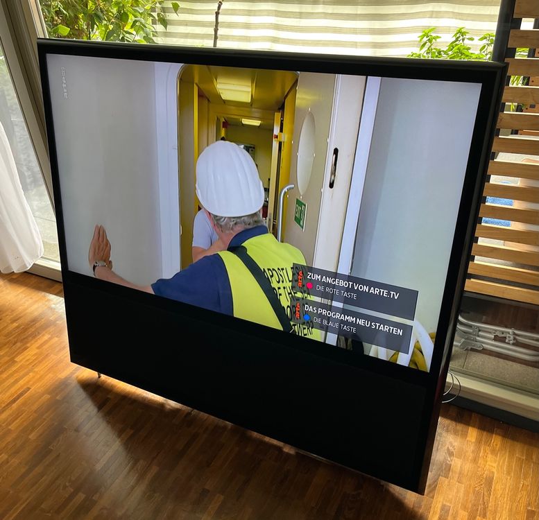 Bang & Olufsen BeoVision 11-55 Full HD LED TV mit HDD & Fuss (Gebraucht ...