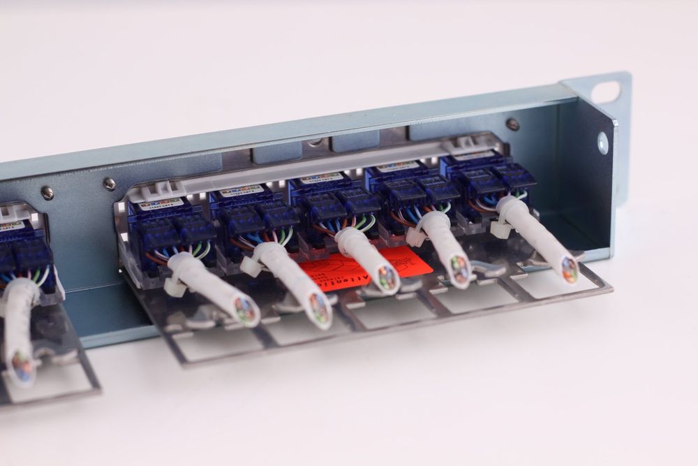 Rangierfeld 1HE 3x5 (15xCat 6) Patchpanel Ethernet (Gebraucht) in ...