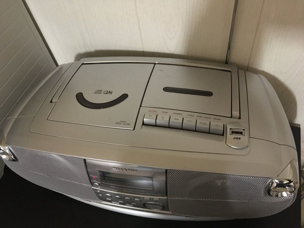 Radio-CD-Player Sharp | Kaufen auf Ricardo
