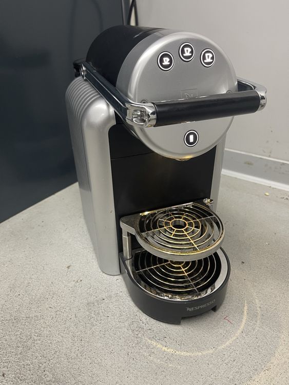 Nespresso Kaffeemaschine ZENIUS Pro (Defekt) in für CHF 59 – mit ...