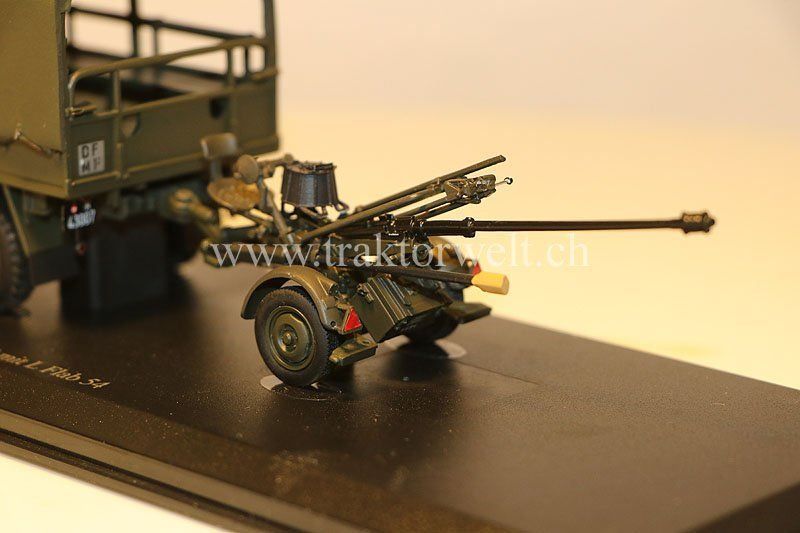 Modell Unimog S404 mit L-FLAB54 (Neu und originalverpackt) in Elfingen ...