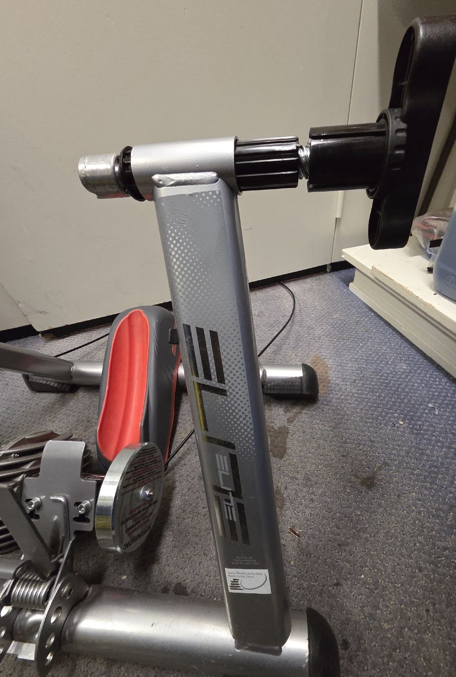 Elite Fluid Hydroforce bike trainer. Winter training! (Gebraucht) in ...