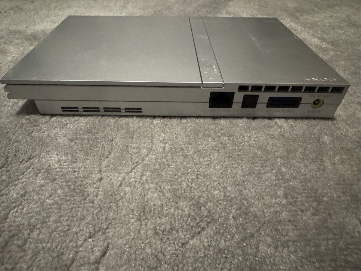 PS2 Slim Silver + Beyond Good & Evil – ungetestet (Defekt) in Kriens ...