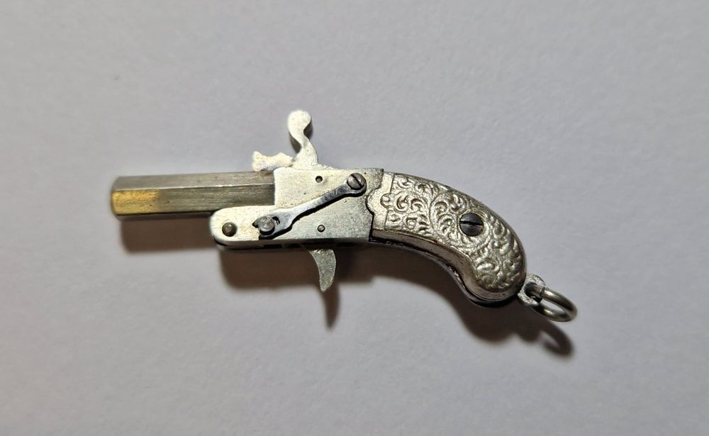 Antike ca.1930 Französisch Pistole 2mm Berloque, Anhänger (Gebraucht ...