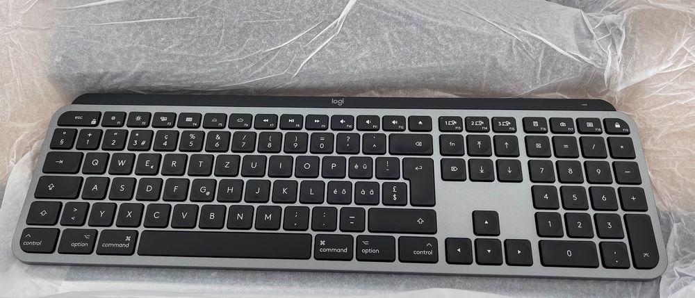 Logitech MX Keys CH Wireless (Gebraucht) in Bottmingen für CHF 62.9 ...