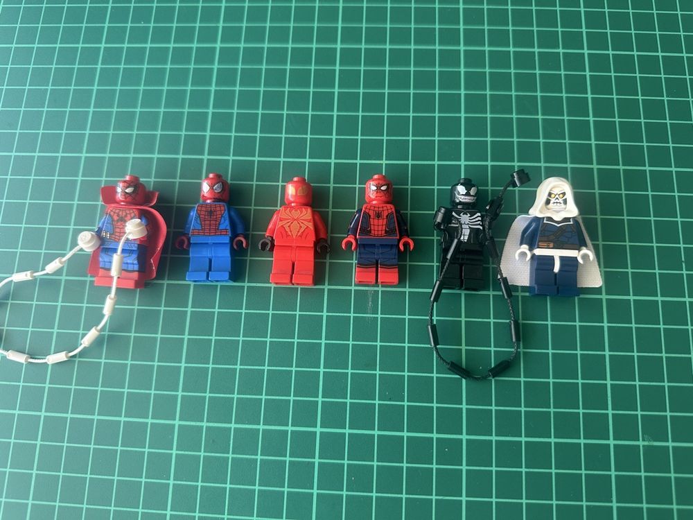 Lego Marvel Super Heroes Minifigures Lot - Spiderman! (Gebraucht) in Gattikon für CHF 17 – mit ...