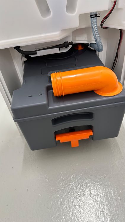 Thetford C262-CWE Kassettentoilette neu und ungebraucht (Neu (gemäss ...