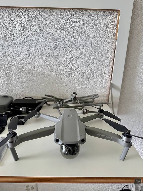 Drone DJI Mavic Air 2 fly more combo comme neuf (D'occasion) à St ...