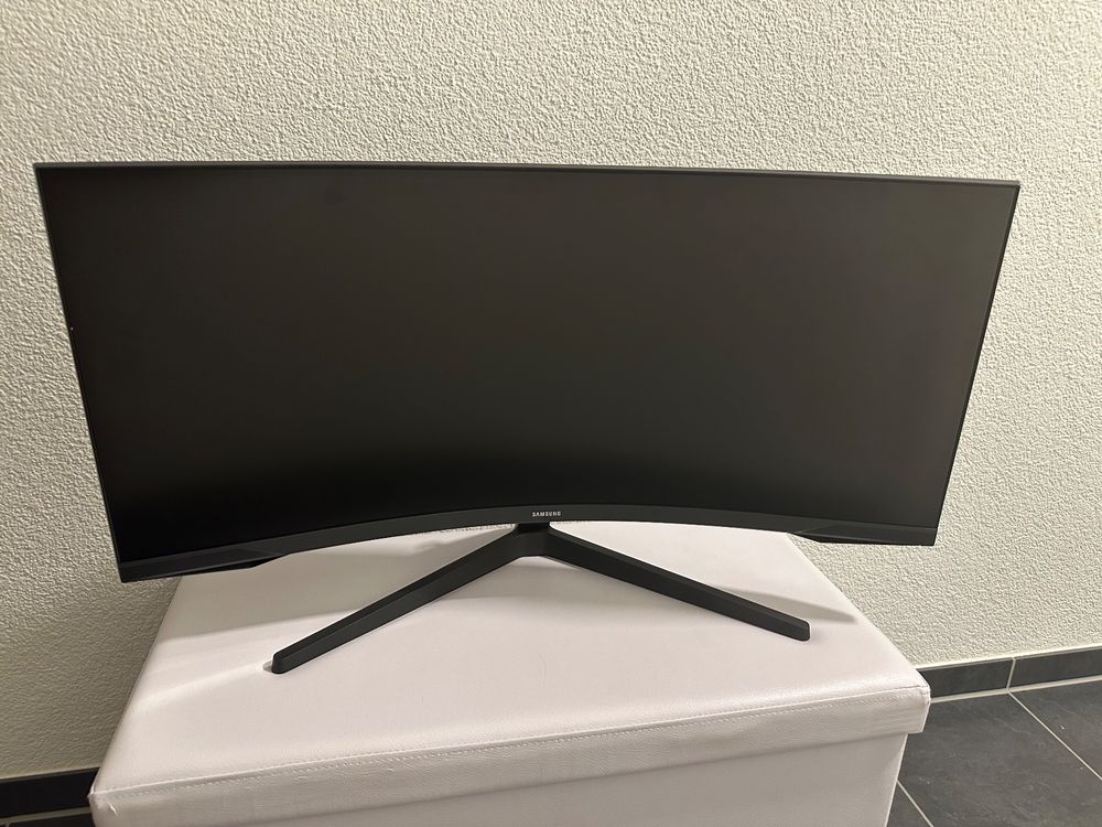SAMSUNG LC34G55TWWPXEN (34", 3440 x 1440) | Comprare su Ricardo