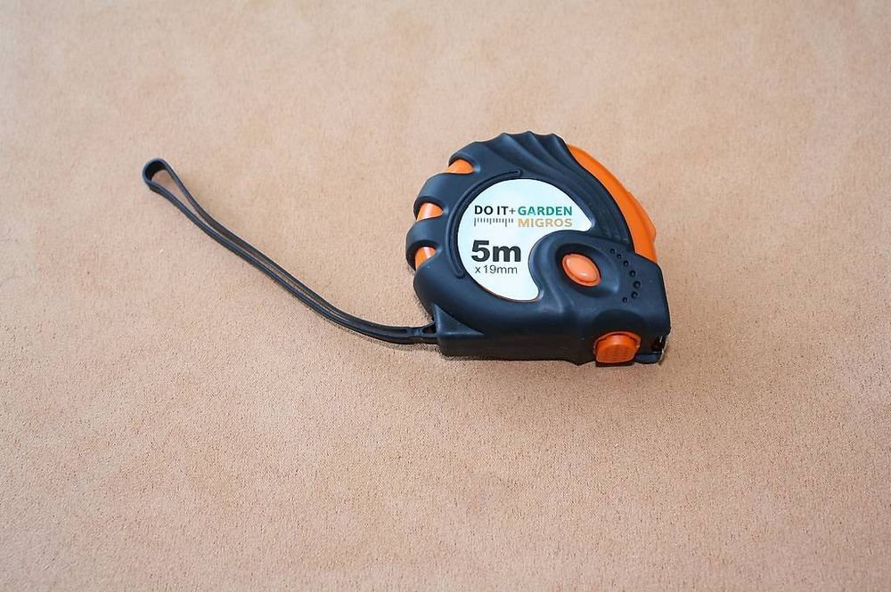 Rollmeter 5m Neu (Neu und originalverpackt) in Buchrain für CHF 4 – mit ...