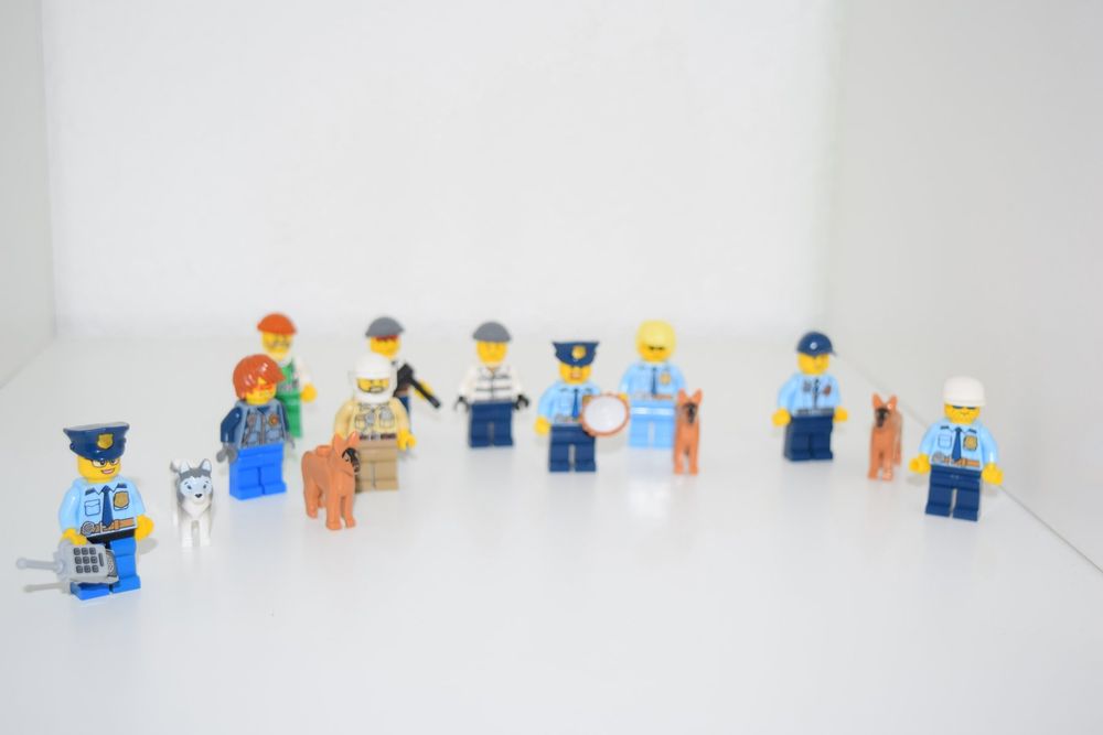 Lego City Polizei/Räuber 10x interessante Figuren | Kaufen auf Ricardo