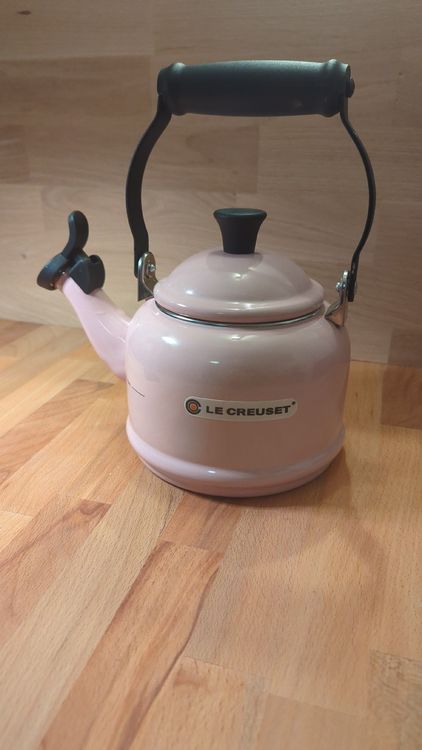 Le Creuset Wasserkessel | Kaufen auf Ricardo
