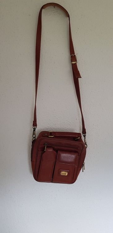 Hängetasche Condotti Leder Handmade (Gebraucht) in Stans für CHF 5 ...