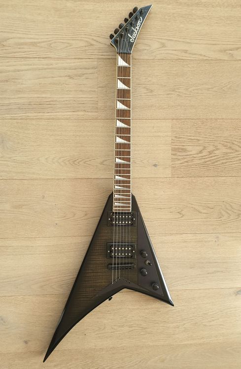 Jackson Randy Rhoads (Gebraucht) in Hinterkappelen für CHF 201 – nur ...
