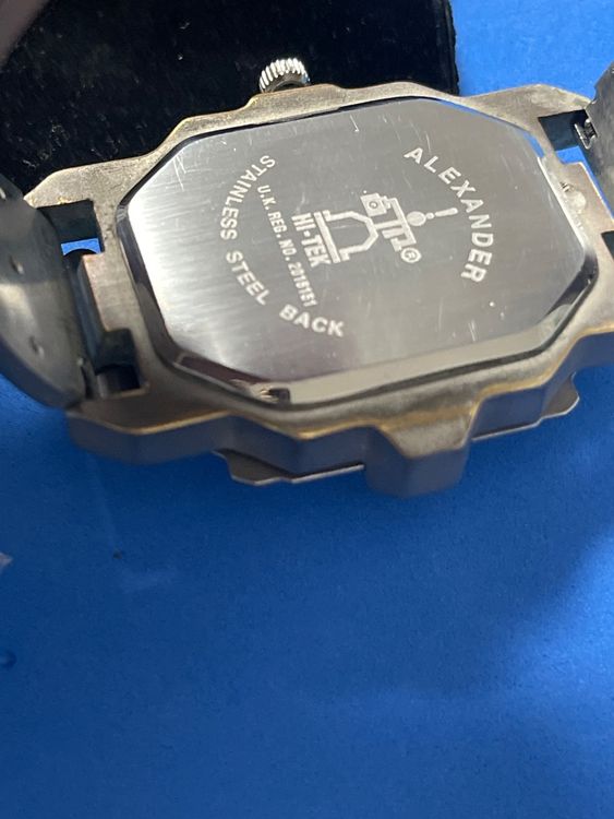 ALEXANDER HI- TEK GIZBO LONDON DESING UHR mega selten (Gebraucht) in ...