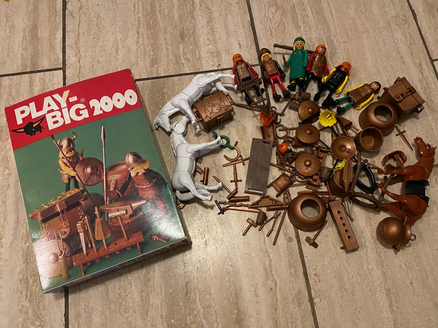 Nostalgische Wikinger Spielfiguren von PLAY BiG (Gebraucht) in Lostorf ...