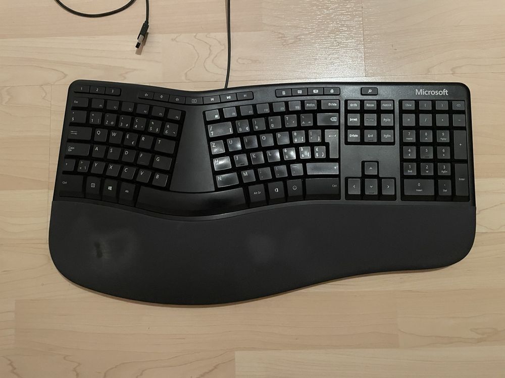 Microsoft Sculpt Ergonomic Keyboard (Gebraucht) in Füllinsdorf für CHF ...