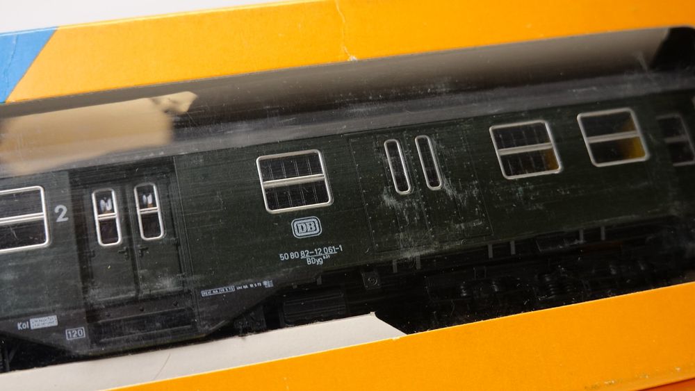 e6 Roco 4254 + 4250 DB Umbauwagenpersonenwagen (Gebraucht) in Thun für ...