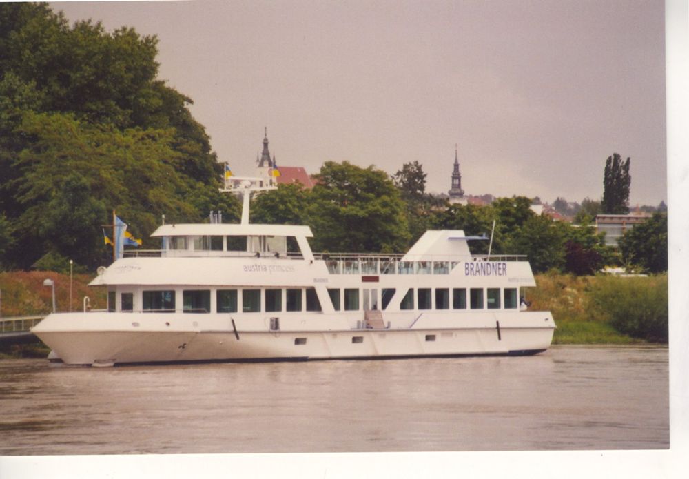 Foto MS Austria Princess, Fahrgastschiff, Donau (Gebraucht) in für CHF ...