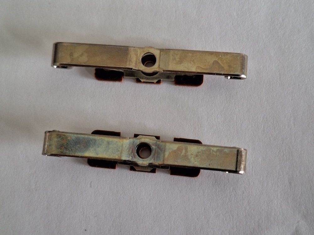 Märklin HO, 2 frotteurs pour locomotive, selon photos (Neuf (Voir ...