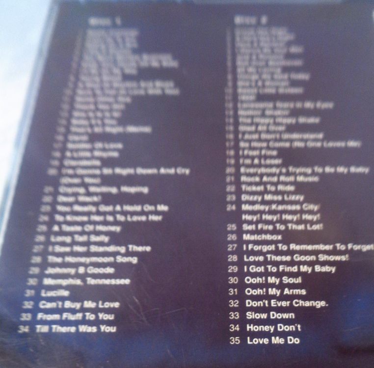 The Beatles - Live At The BBC / 2 CD's mit Booklet (Gebraucht) in Bellach für CHF 8 – mit ...